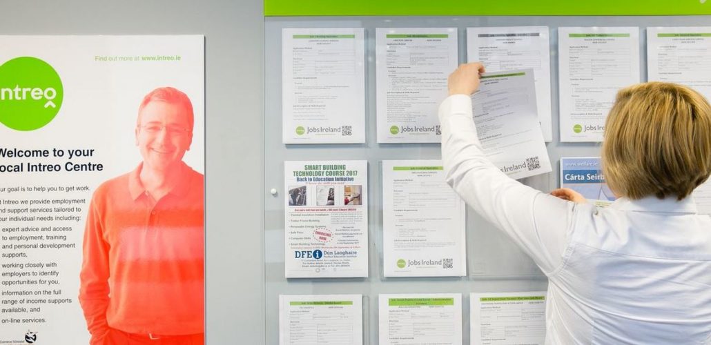 Phone services increase as Intreo offices restrict opening hours - Forsa