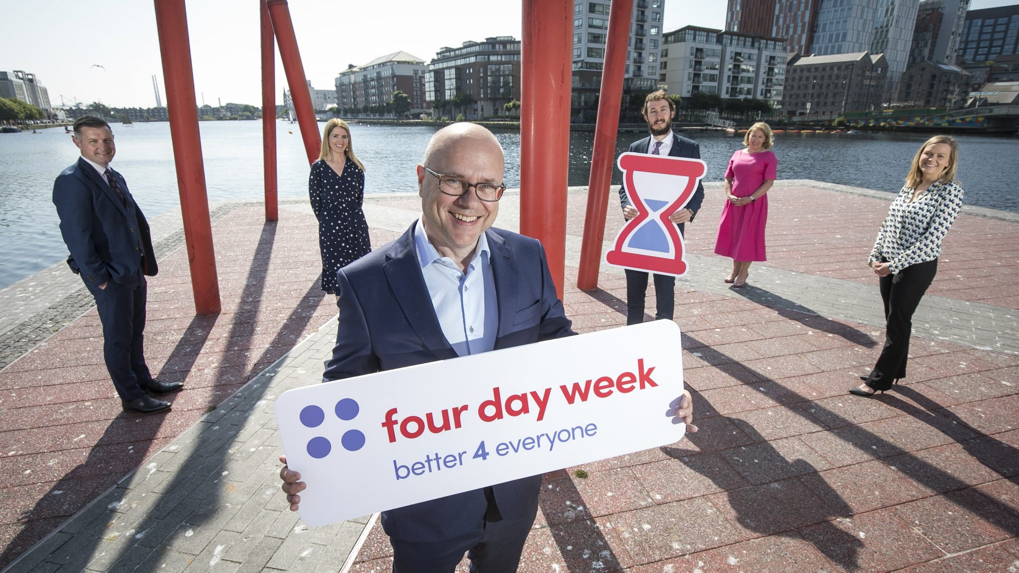 Four-Day Working Week a Resounding Success - Forsa