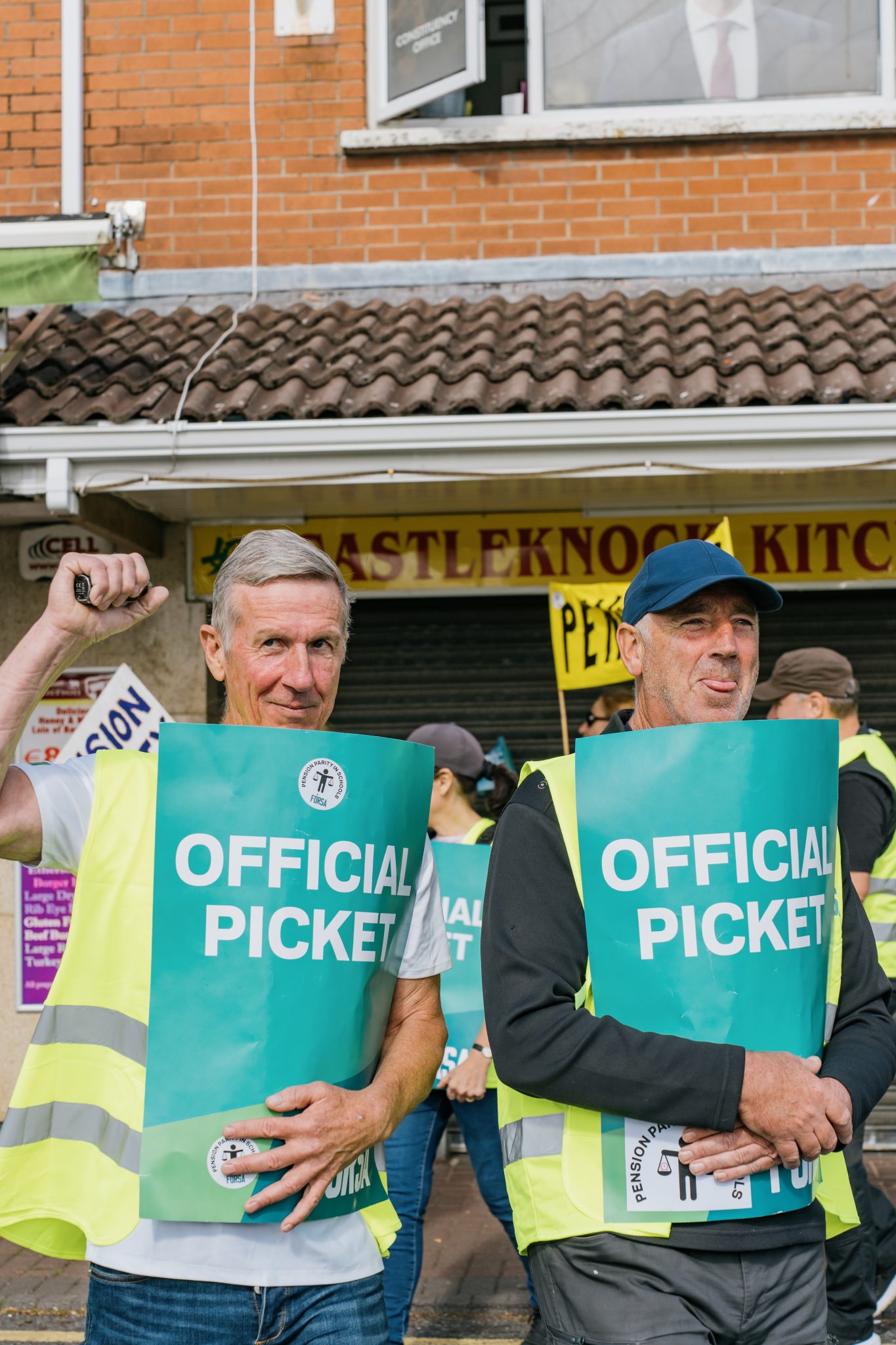 Photos: Strikes for Pension Parity by School Secretaries and Caretakers ...
