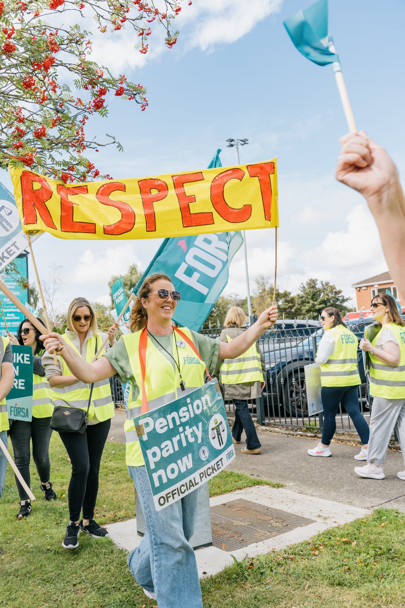 Photos: Strikes for Pension Parity by School Secretaries and Caretakers ...